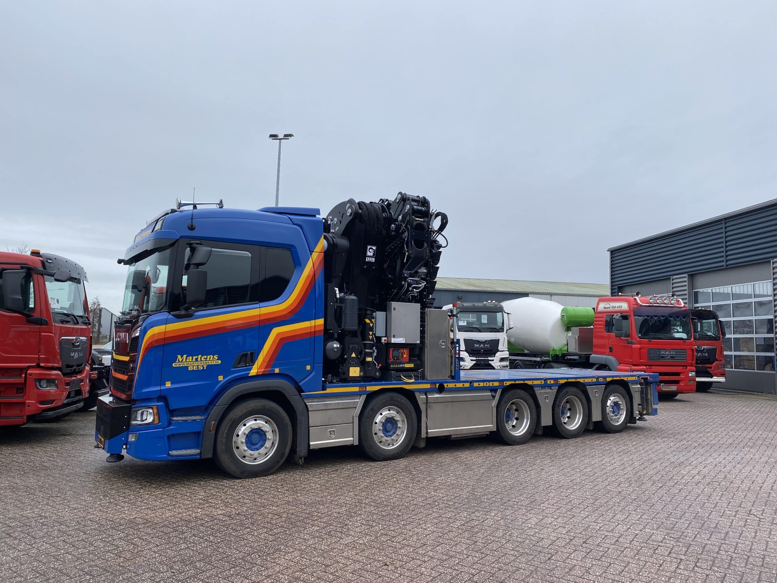 EFFER 1000 met E-PTO op een Scania | Transportbedrijf Martens Best B.V ...